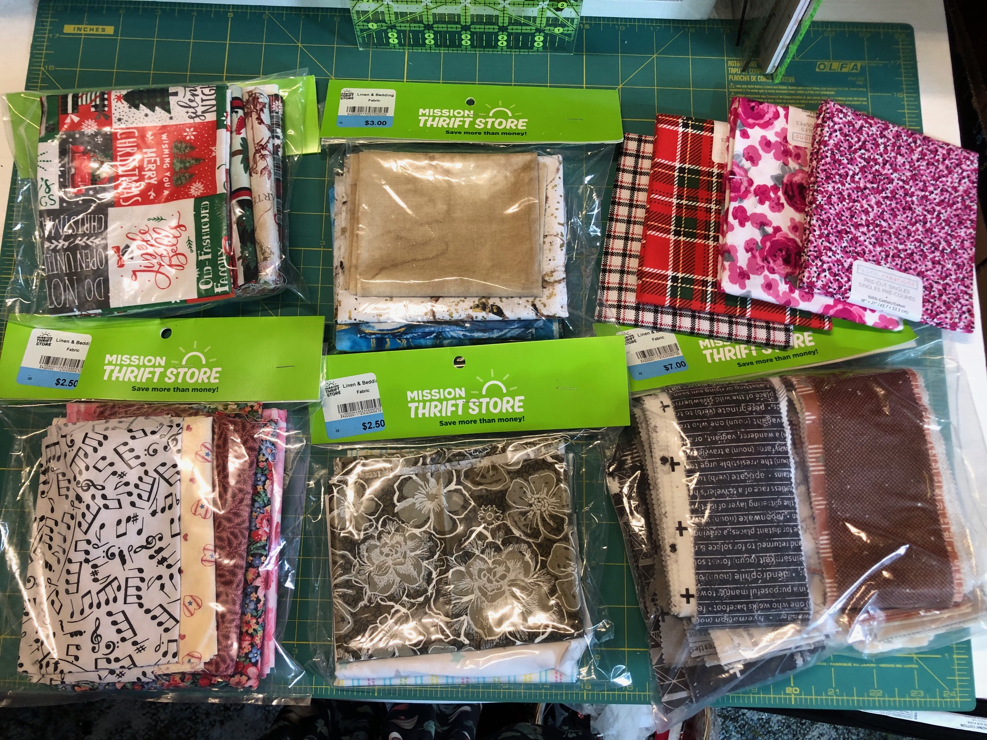 Thrifted fabric – Wandering Cat Studio